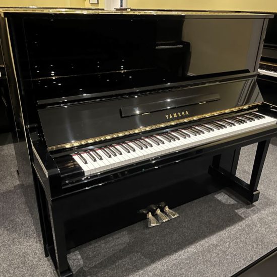 Buy Second Hand Used Yamaha Pianos in Melbourne | Lyra Piano Shop